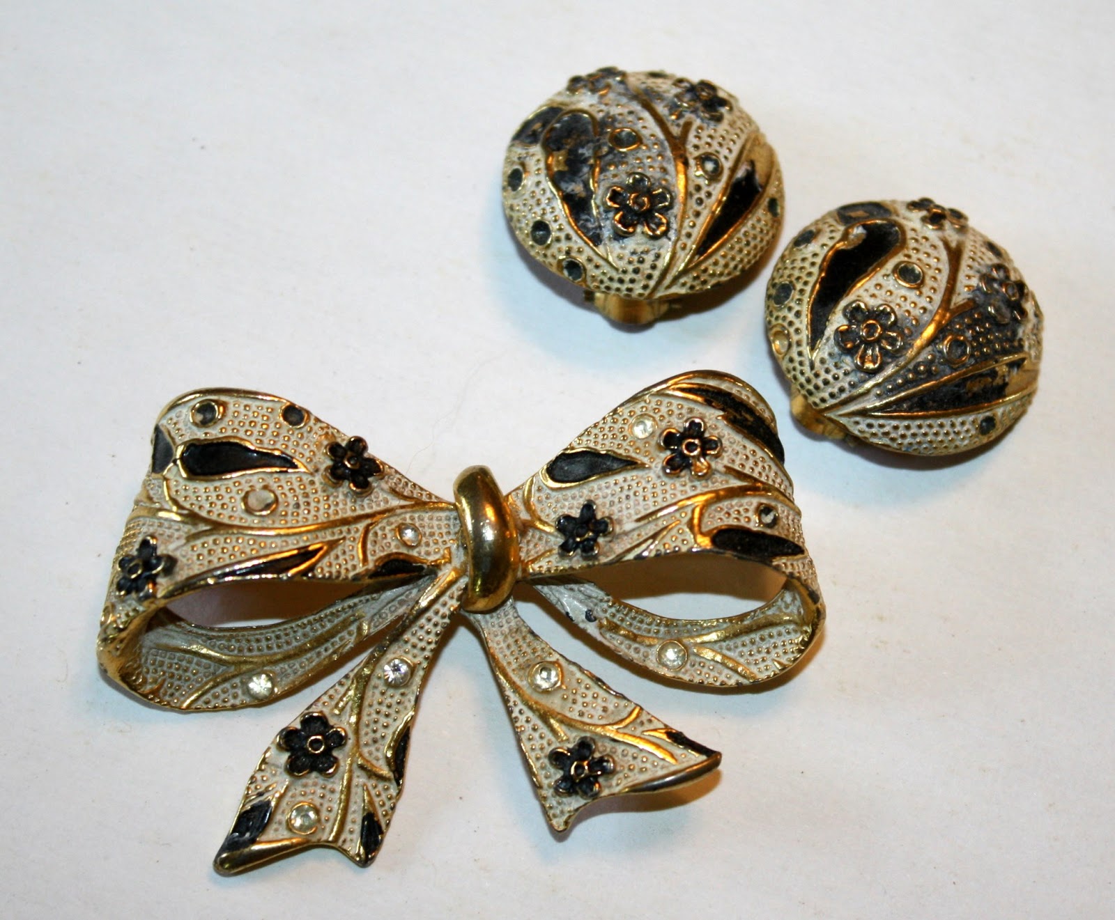 Climbing the Branches of My Family Tree: THURSDAY'S TREASURE - Grandmom ...