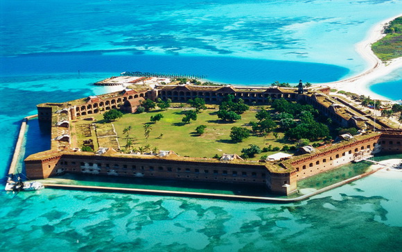 THE WORLD GEOGRAPHY: 10 Incredible Sea Forts