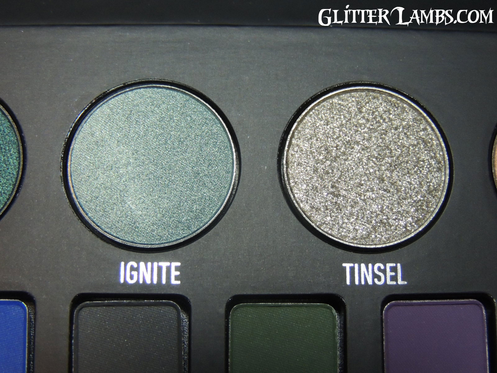 Glitter Lambs: Kat Von D Metal Matte Eyeshadow Palette Swatches Review
