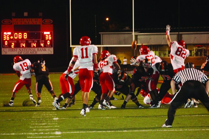 Gilmer 39, Carthage 36