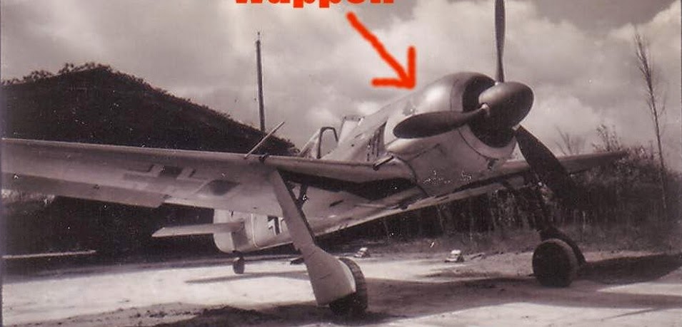 FalkeEins - the Luftwaffe blog: scenes from Théville - Fw 190s of III ...