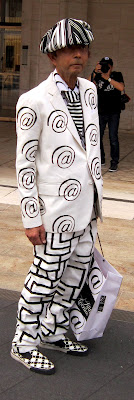 Idiosyncratic Fashionistas: Fine and Dandy