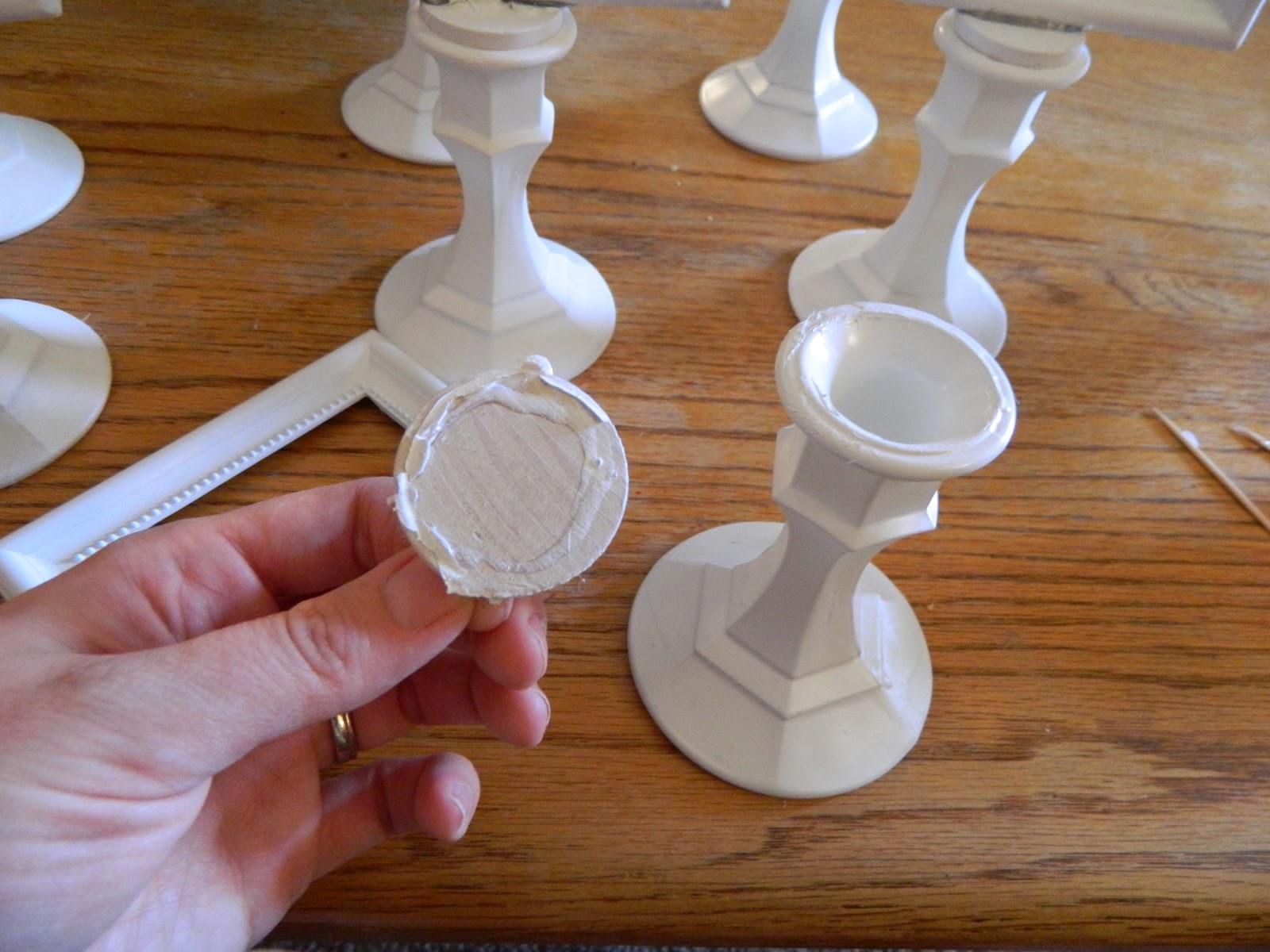 Polka-Dotty Place: DIY Table Signs