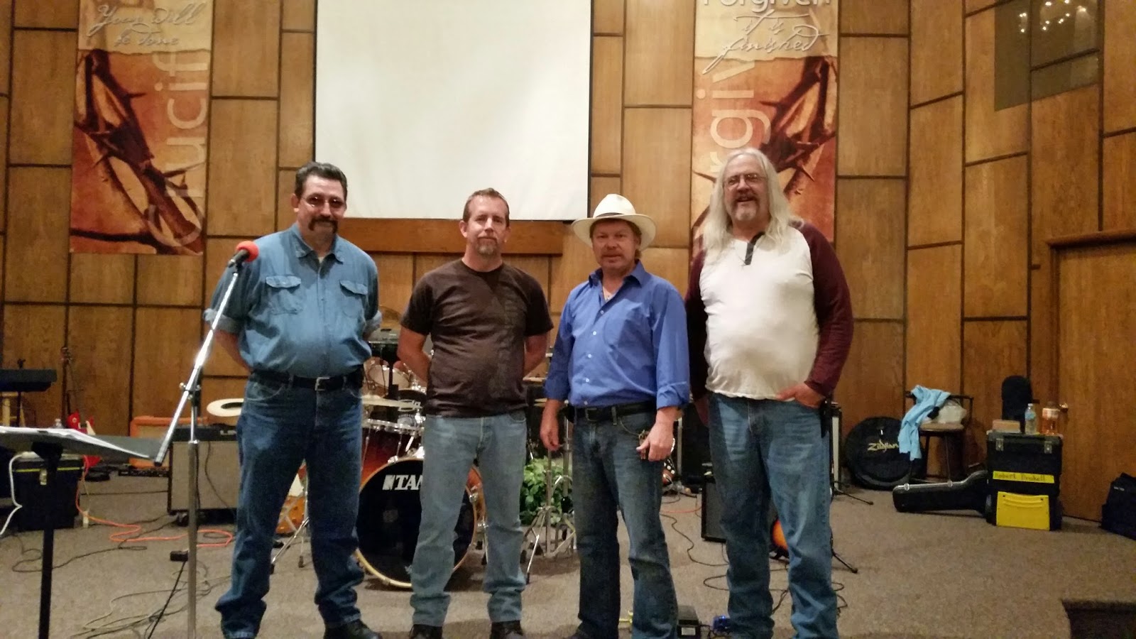 SUNDAY DRYVER: About SUNDAY DRYVER