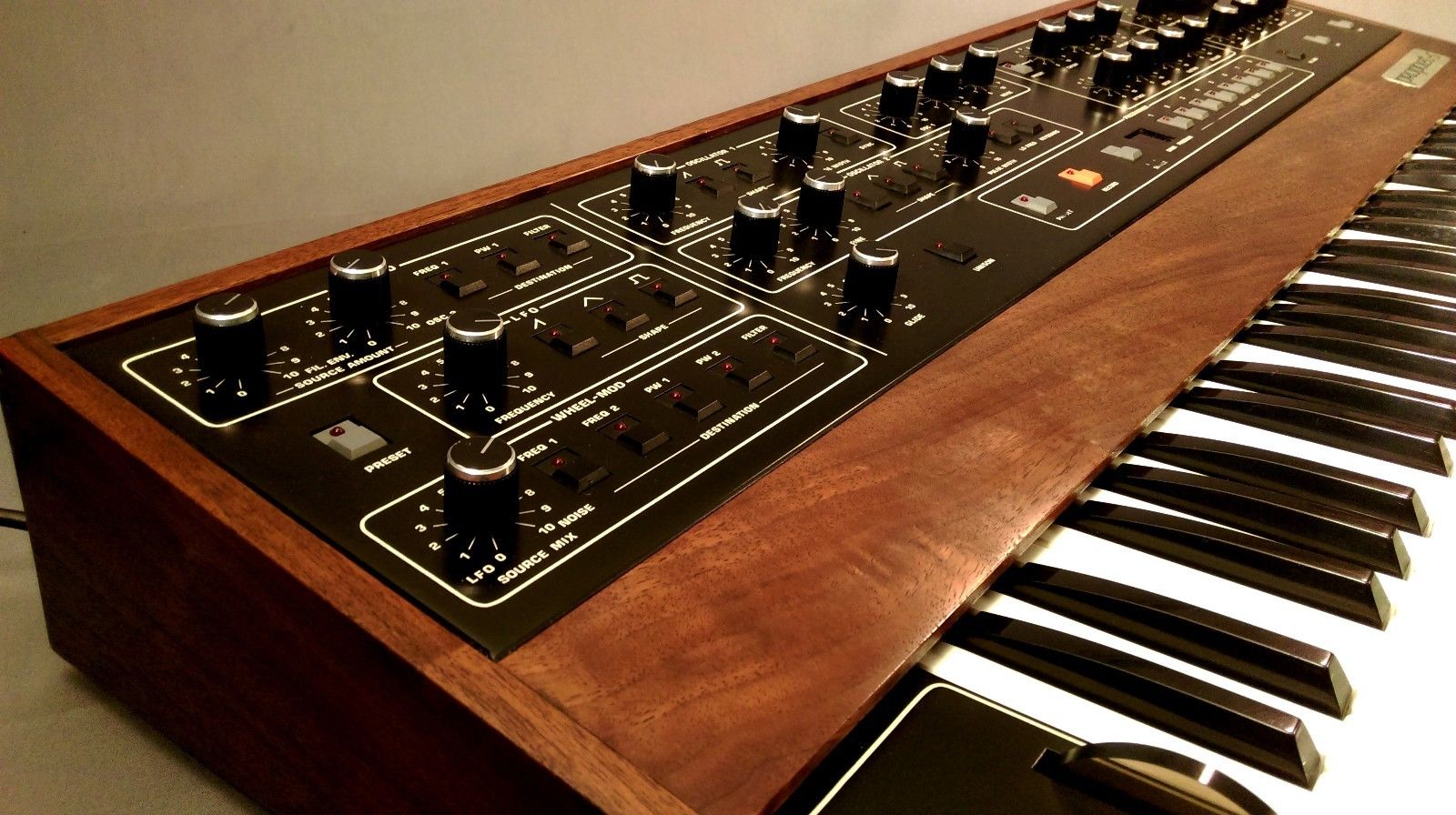 MATRIXSYNTH: Vintage Sequential Circuits Prophet 5 Rev2 SN 0486