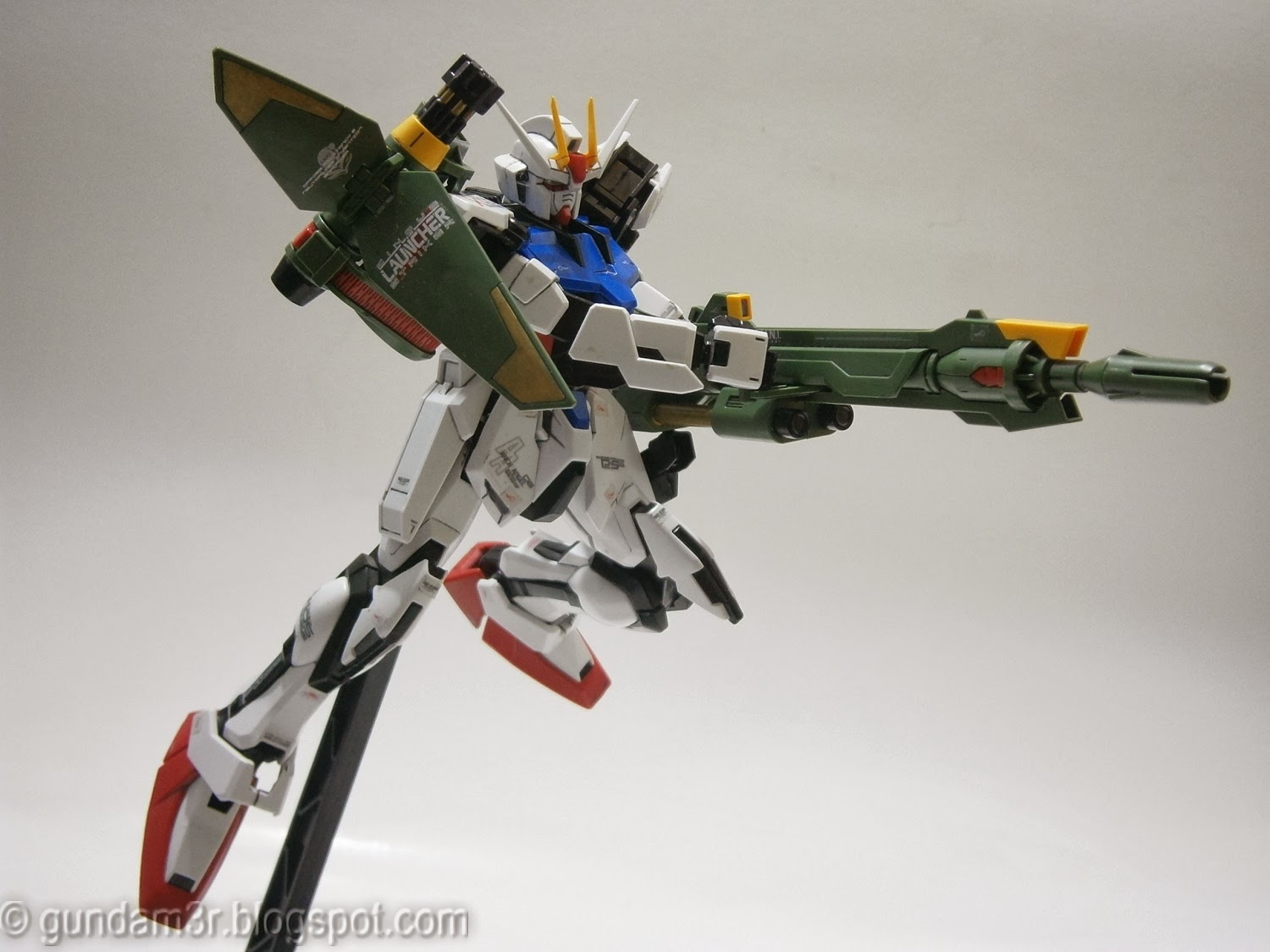 Launcher/Sword Strike Gundam MG Review Part 4