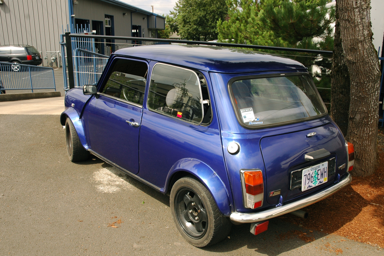 OLD PARKED CARS.: Questionable Monday Bonus: 1999 Mini Cooper Sport.