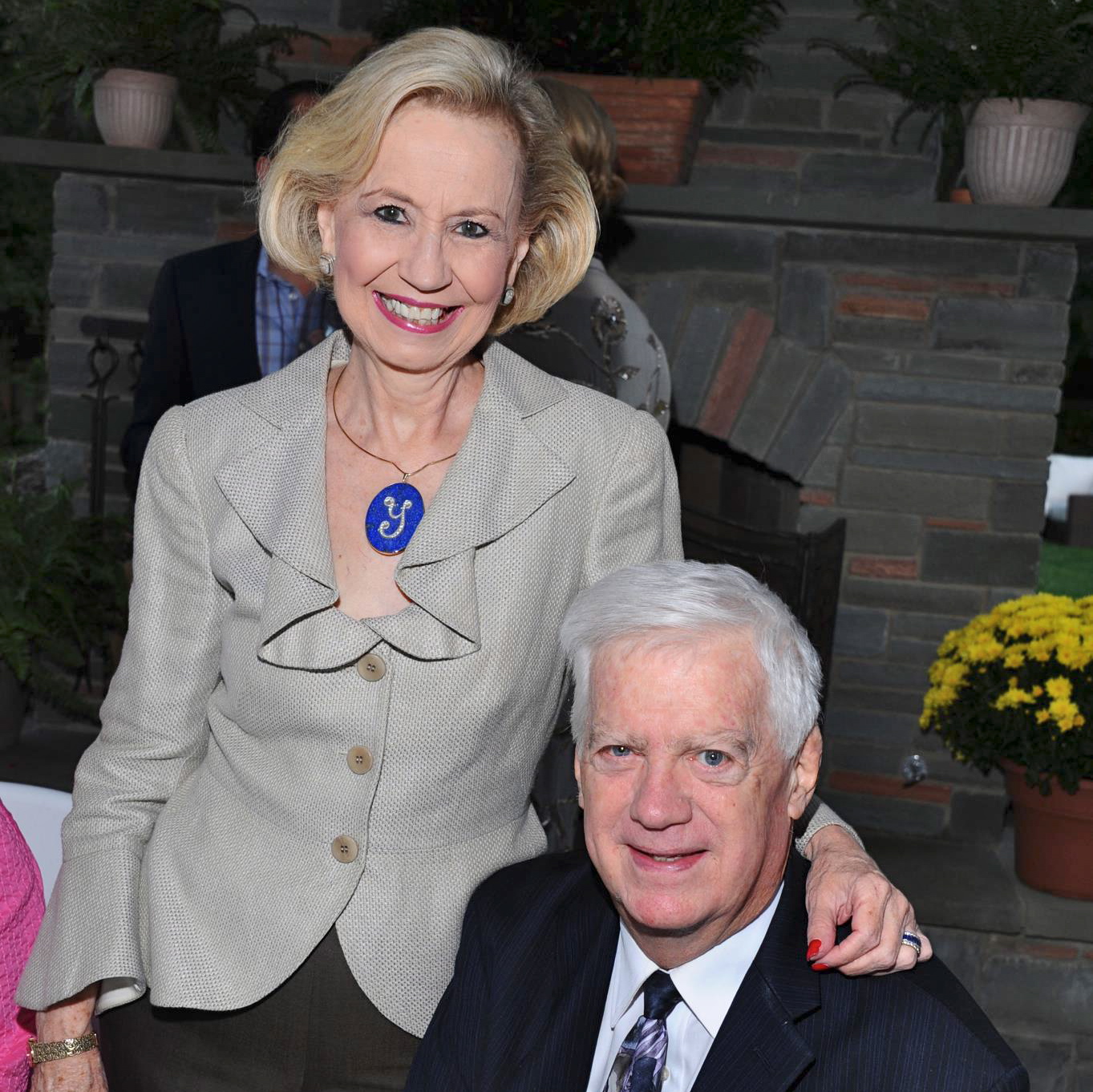 Dallas Dweller: Yvonne Crum ~ Oh So Cynthia