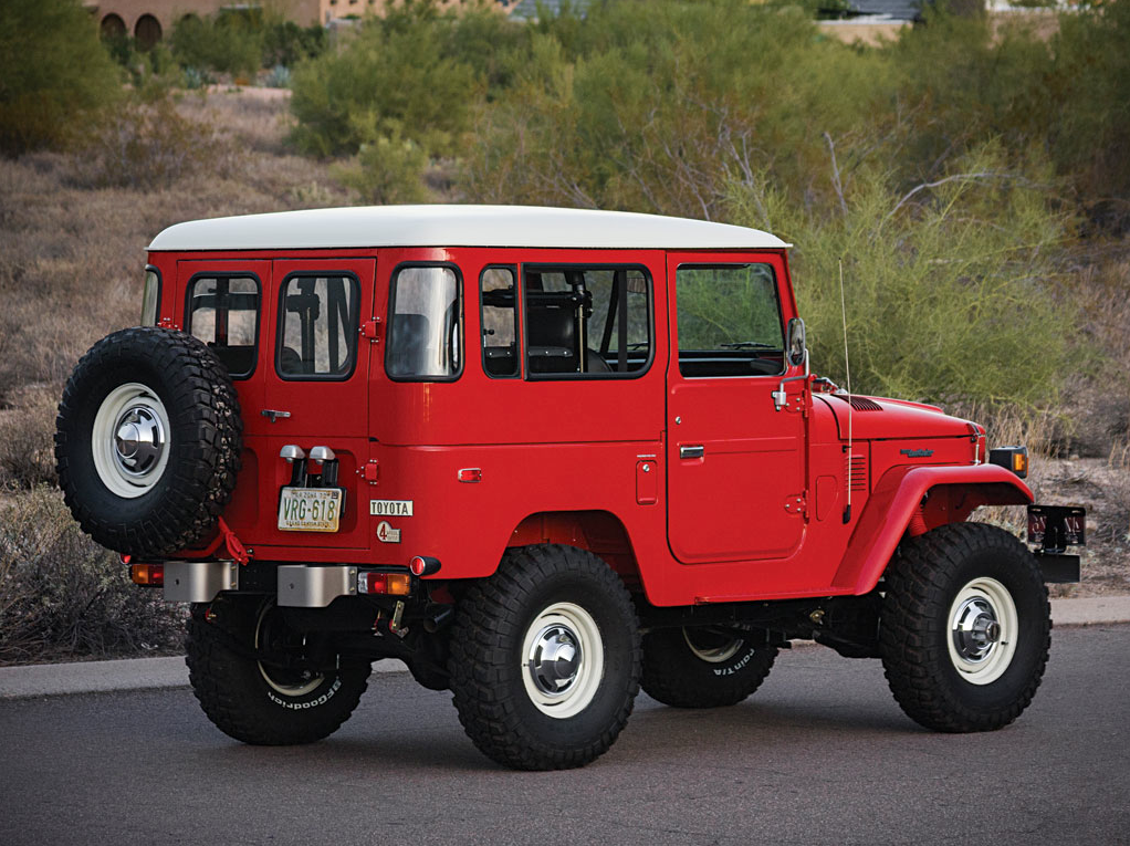 Net Cars Show: Toyota J40 Land Cruiser (1960-84)
