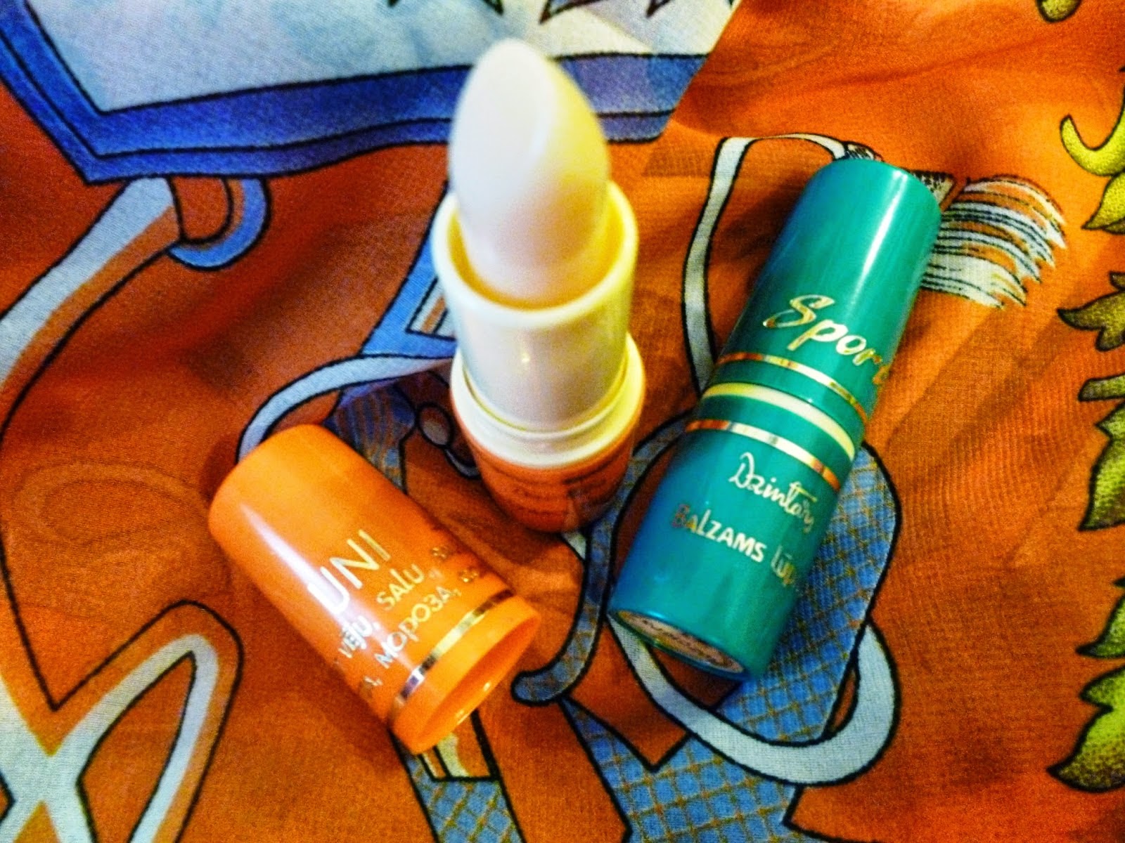 Lūpų balzamai - DZINTARS "Sports" ir DZINTARS "Uni"