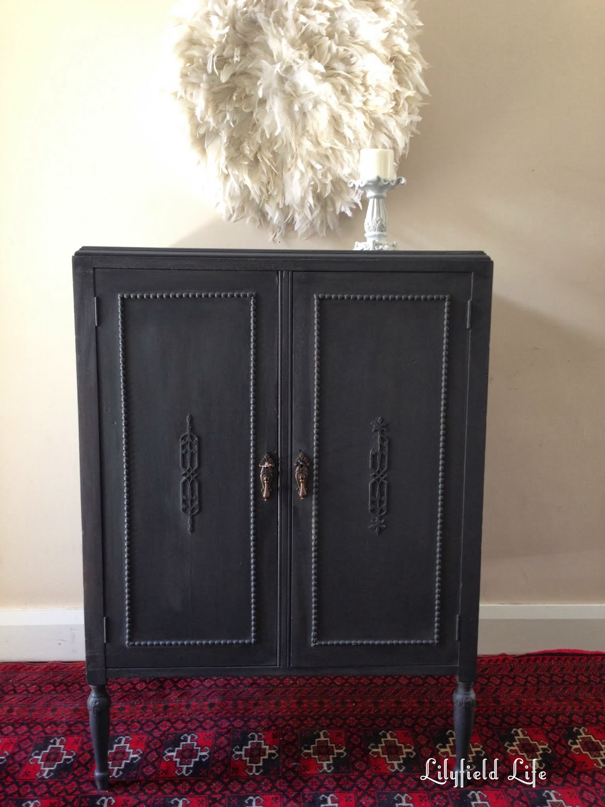 Lilyfield Life: ASCP Graphite Painted Cabinet