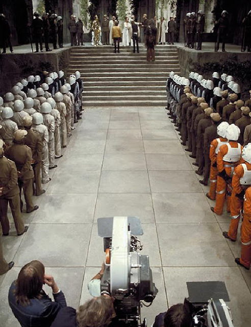 Rare Behind The Scenes Photos From the Making of 1977 Film 'Star Wars ...