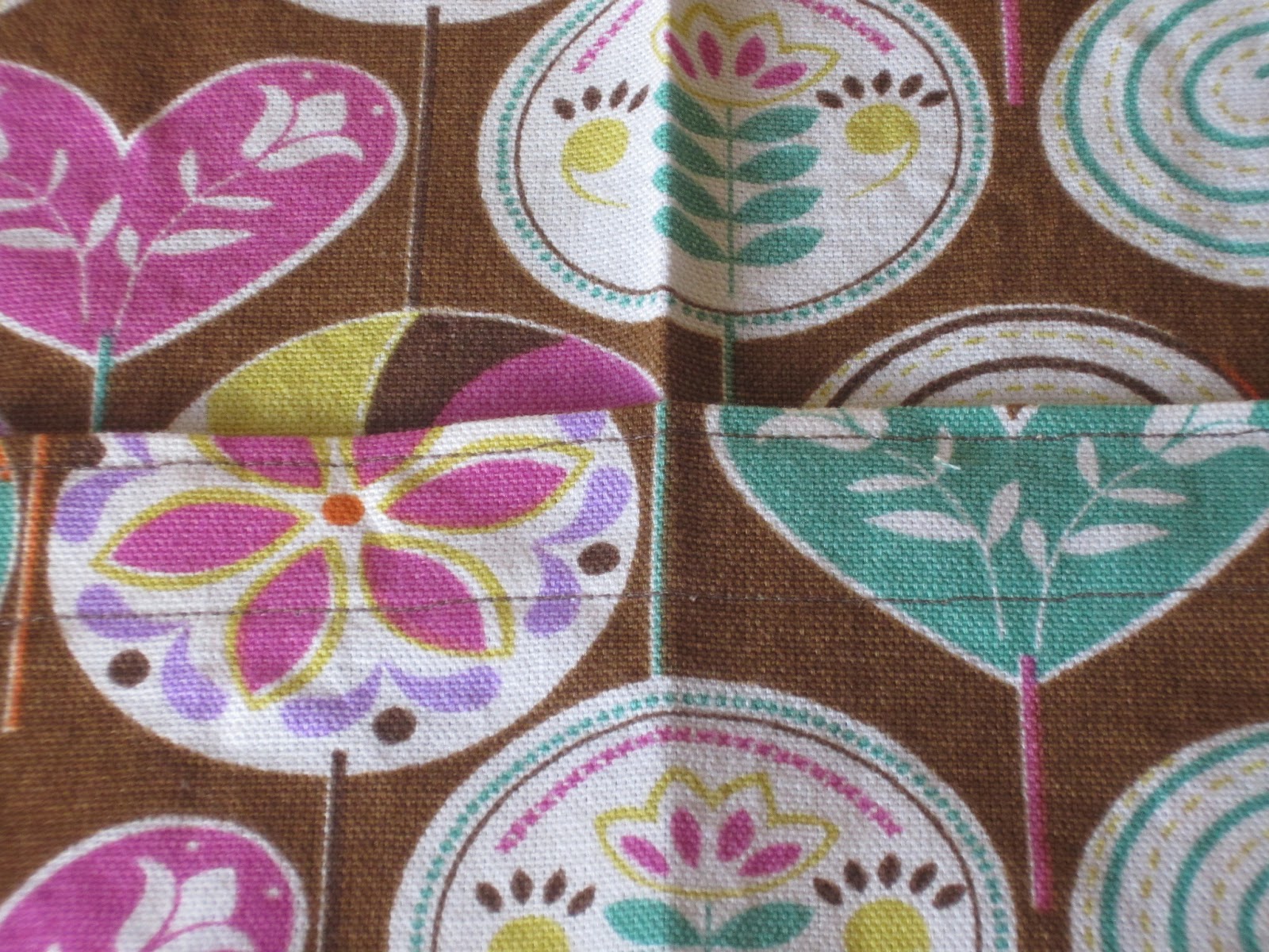 handmade dress haven: The Perfect cloth shopping bag - a tutorial