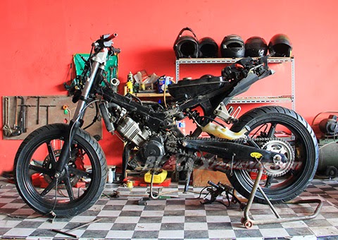 Njajal Modifikasi CS One, CS 1 Street Fighter - MyOtomotif