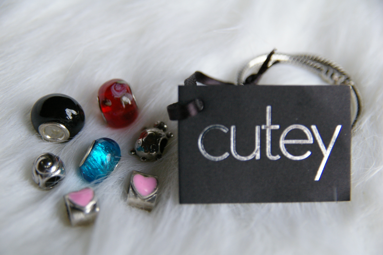 Mix and Chic: November 2011