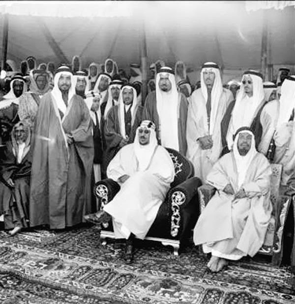 Amazing Arts: French Newspapers Published Rare Photographs of the Kings ...