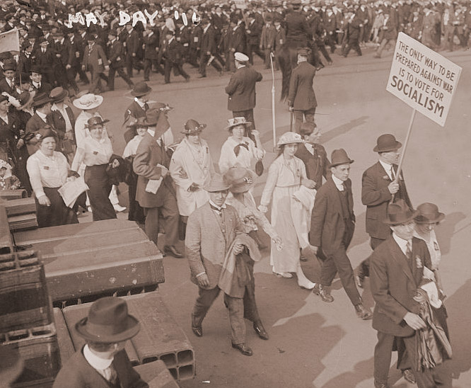 Ruff Talk: US Entry in World War I & the "Reluctant Belligerent" Myth