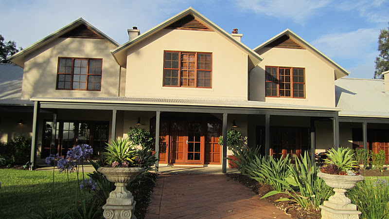 Tokyo Blond: Hunting for Roos and Wine