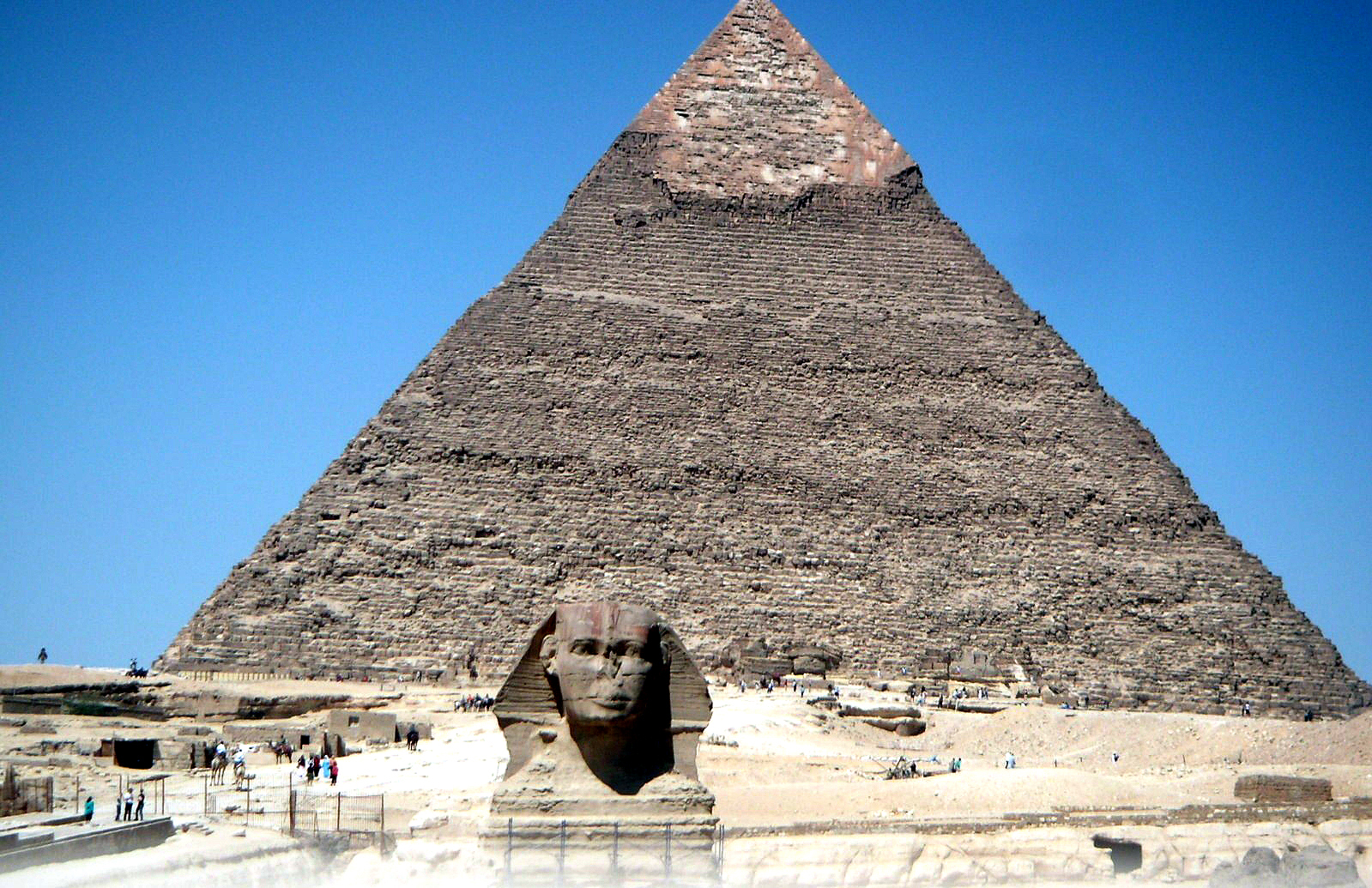 Espaço e Memória: A montagem da segunda barca solar do faráo Keops