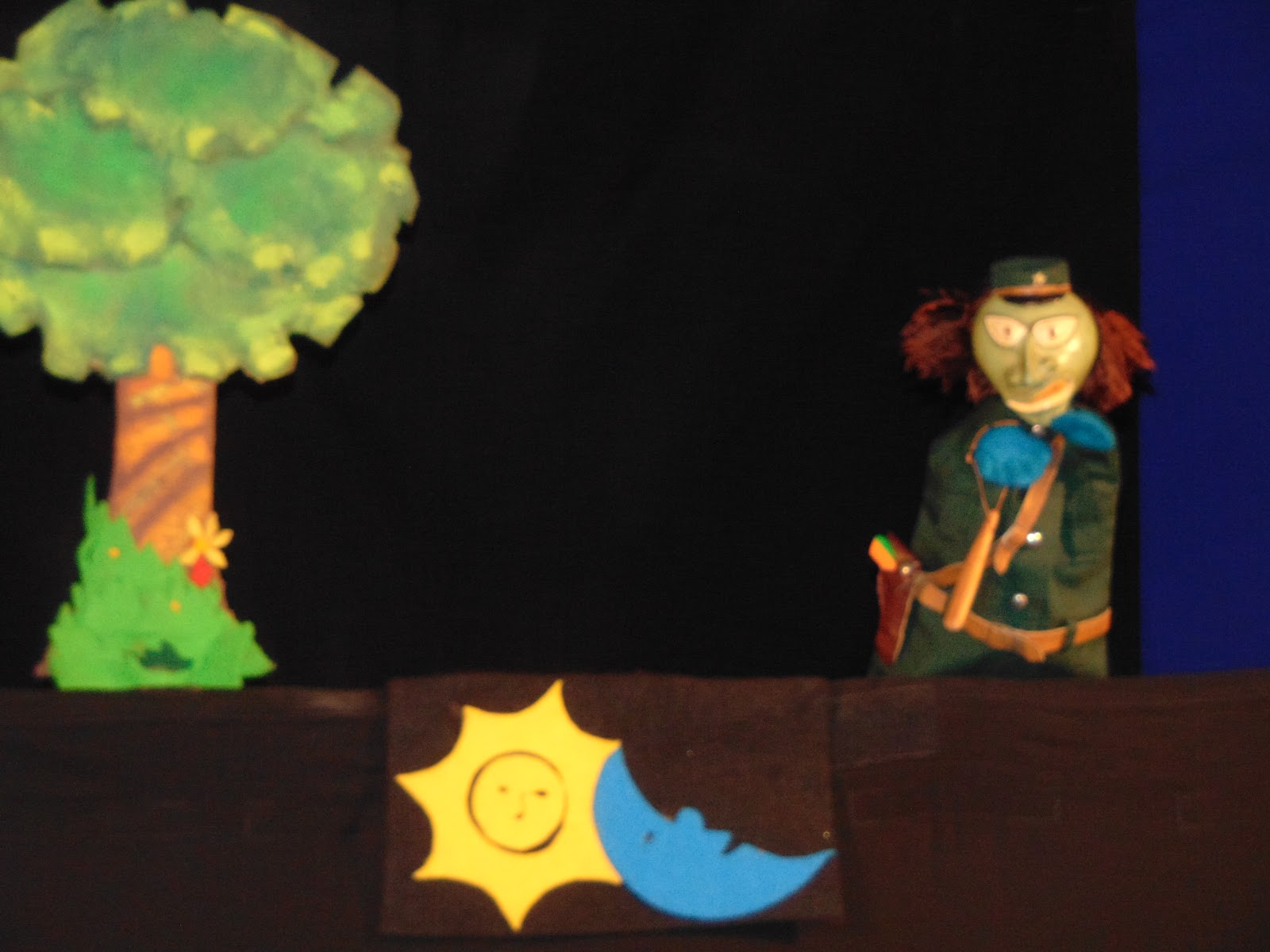 GenTeatro: "Dos Historias" de Títeres Sol y Luna (Ecuador) en el Museo ...