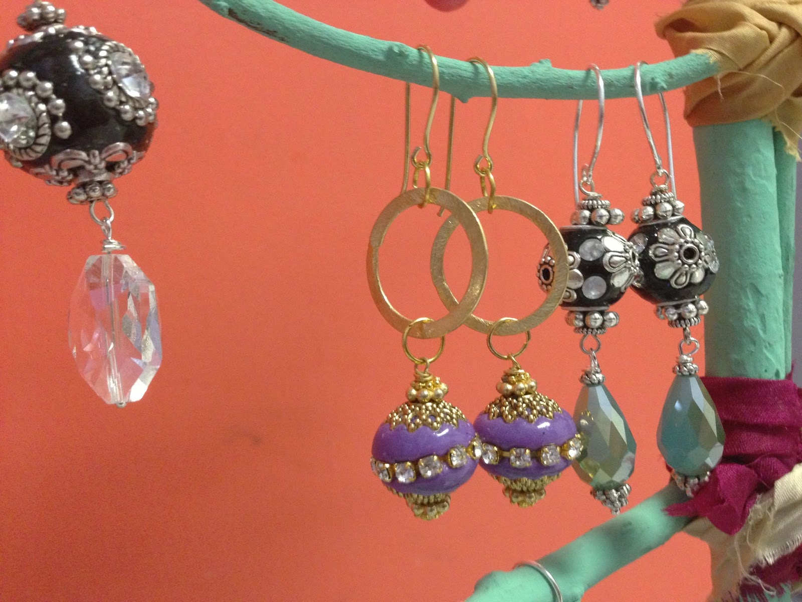 Mojoy: Candy jewelry!