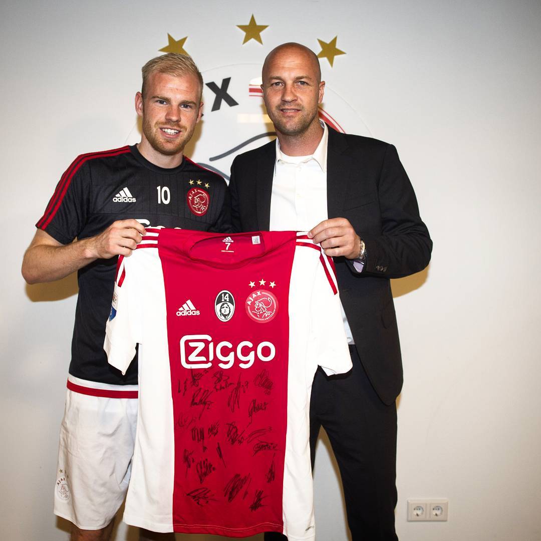 Ajax Honors Johan Cruyff With Special Kit - Footy Headlines