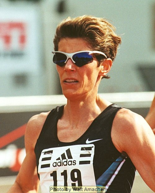 Clube do Projeto Escola Mundo: Marla Runyan