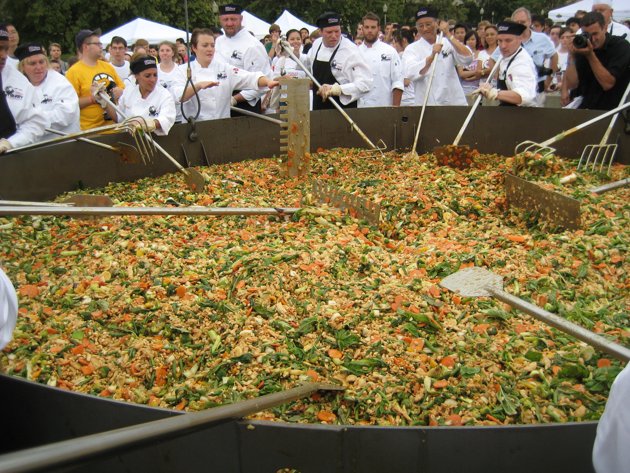 Welcome to Bankole Damilare's Blog: The World's Biggest Food