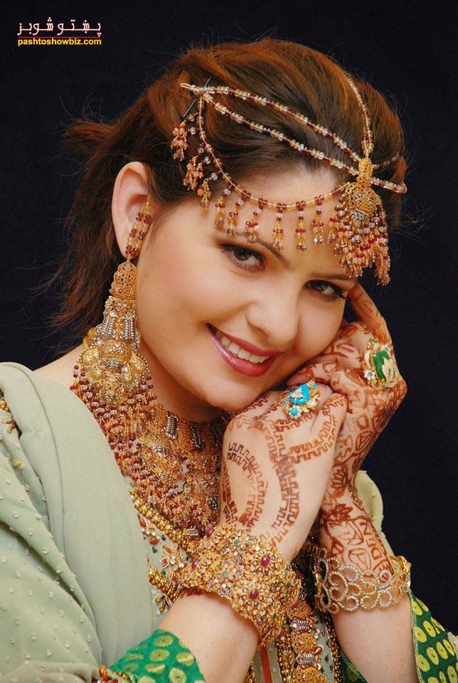 Pashto Artist Gul Sanga New Wallpaper