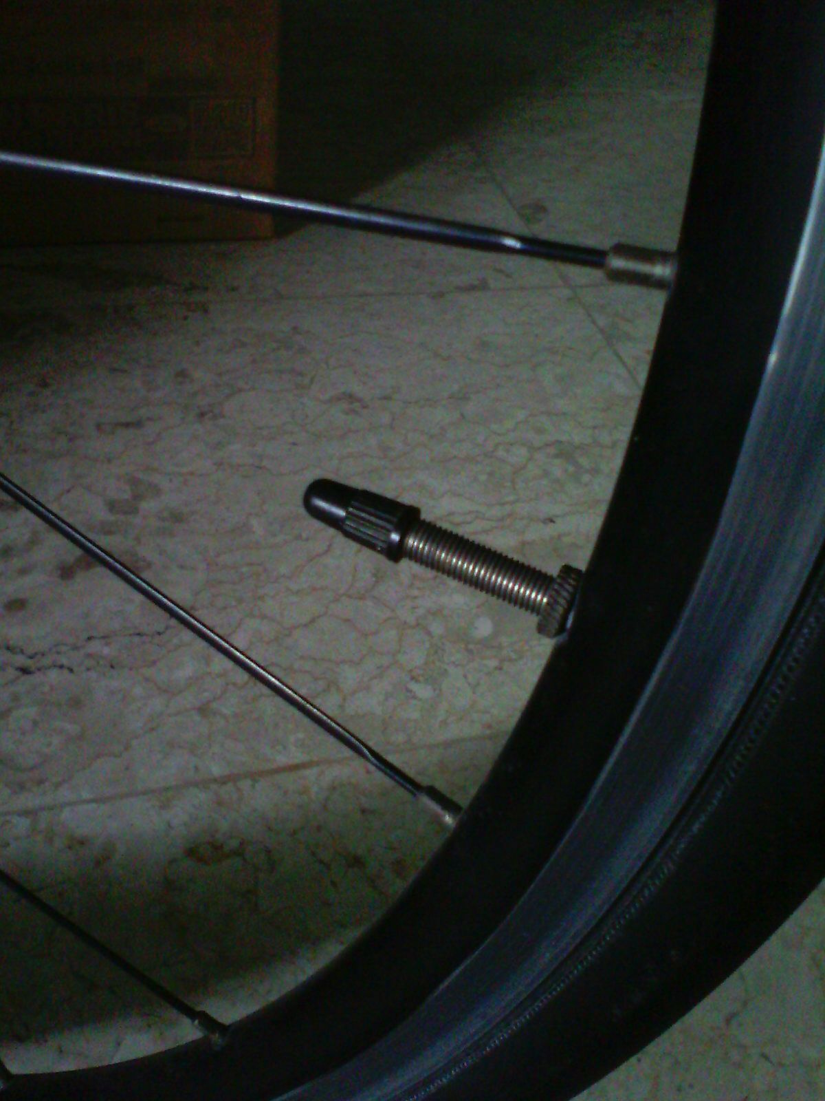 taufanyanuar: Cara Memompa Ban Sepeda Balap