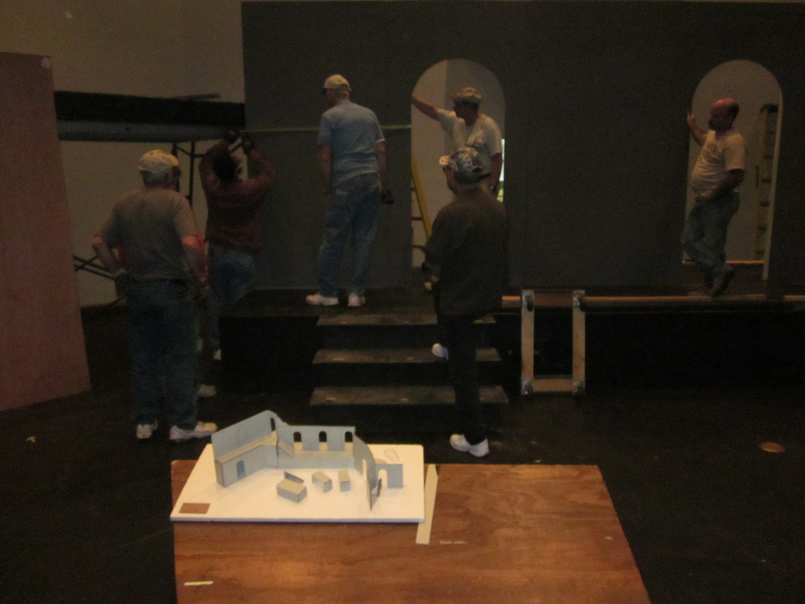 HendersonWorks: Set Design and Stage Construction