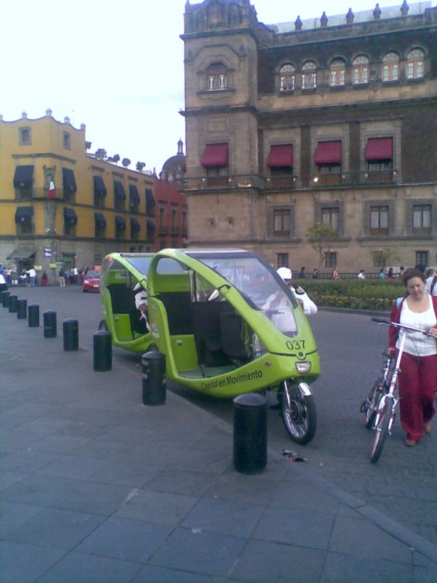 Mexico Lindo y que... barbaarooo!!!: Bici Taxis