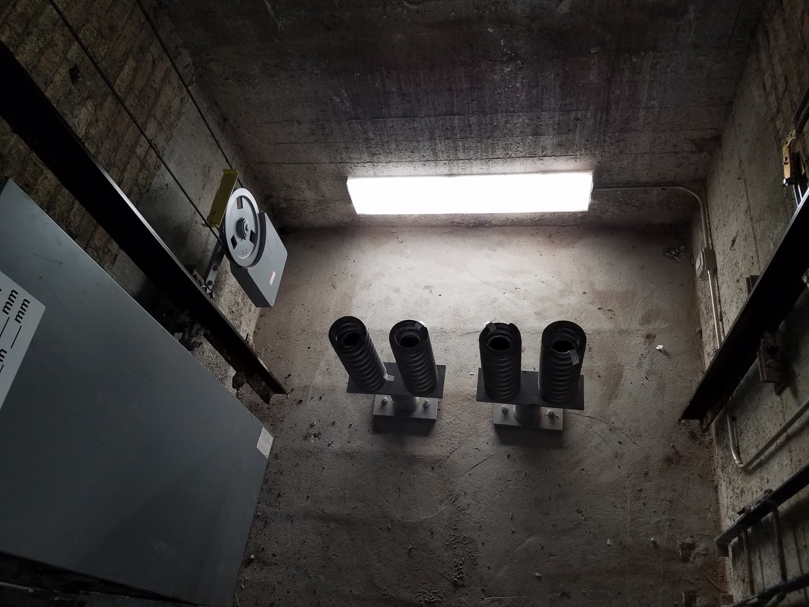 Chicago Elevator Maintenance - Colley Elevator: Traction freight ...