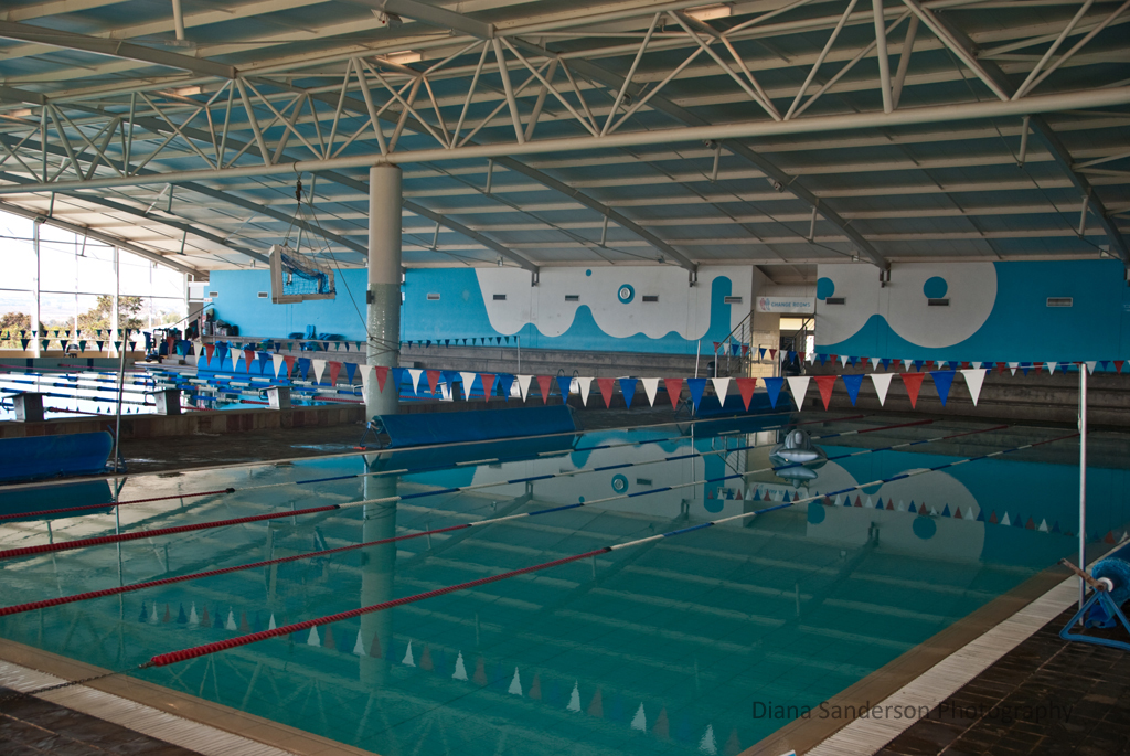 Diana Sanderson Photography: Jonty's winter pool party at Wahoo.