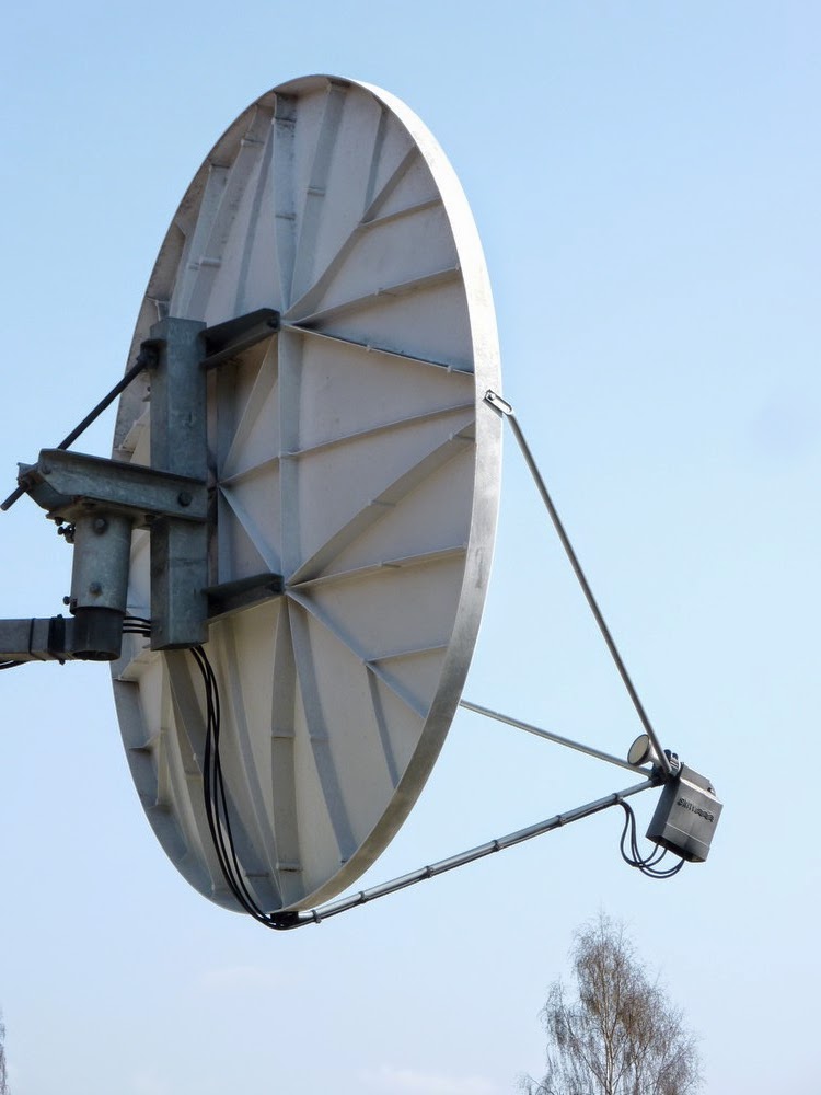 A TV Satellite Dish Restoration Project: [P11] Bigger AND better?