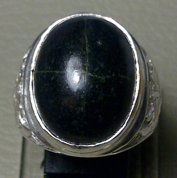 Batu Akik Tapak Jalak Hitam Termahal - Jenis Batu Mulia