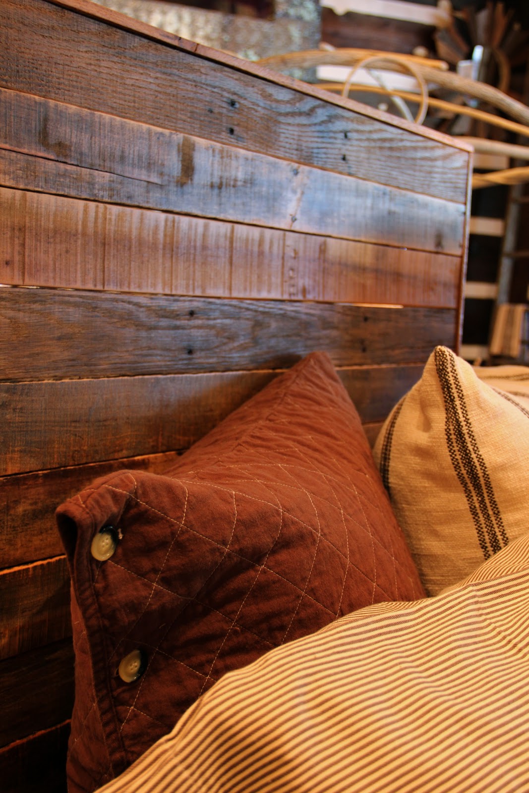 Seibels Cottage: Pallet Wood