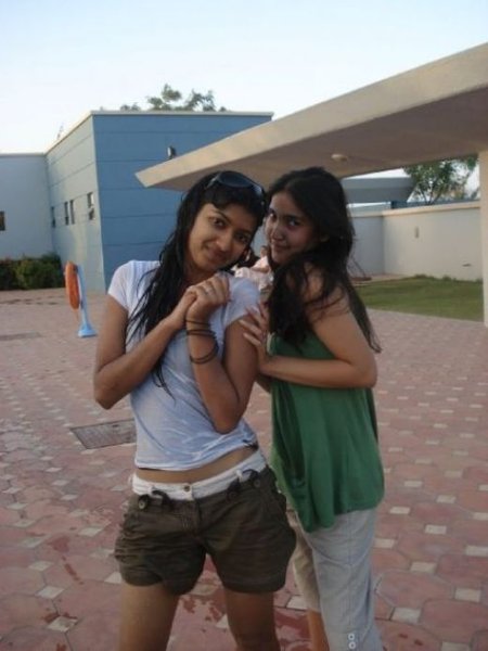 Super Nri Girls