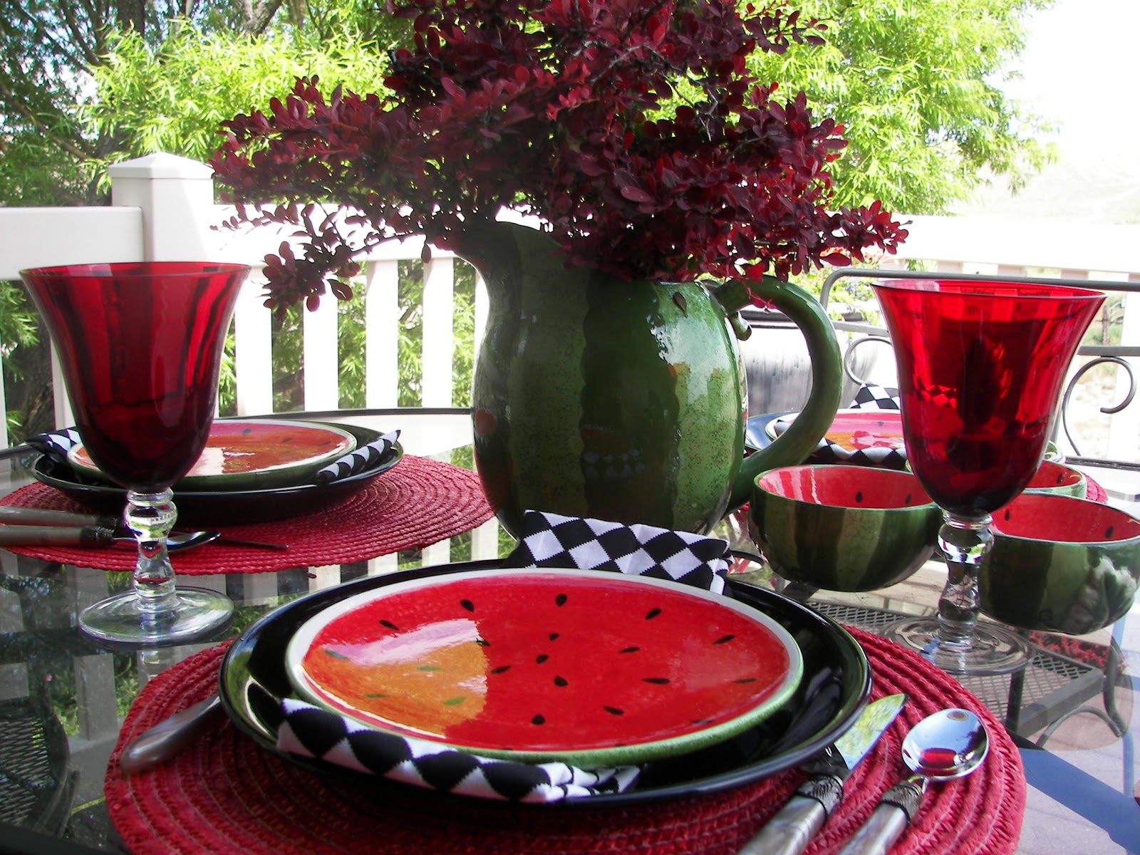 Red Couch Recipes: Wonderful Watermelon Table