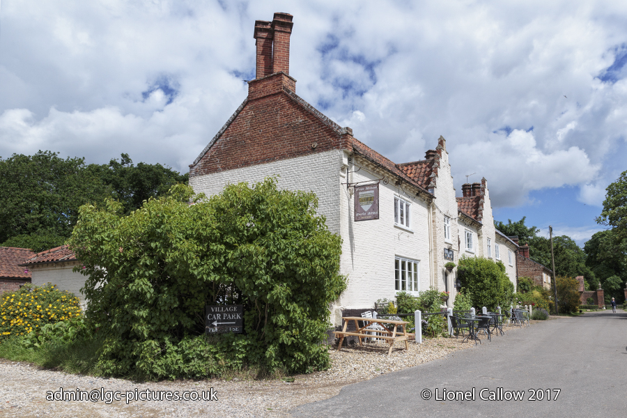 Lionel Callow Photography: Heydon Village & Hall