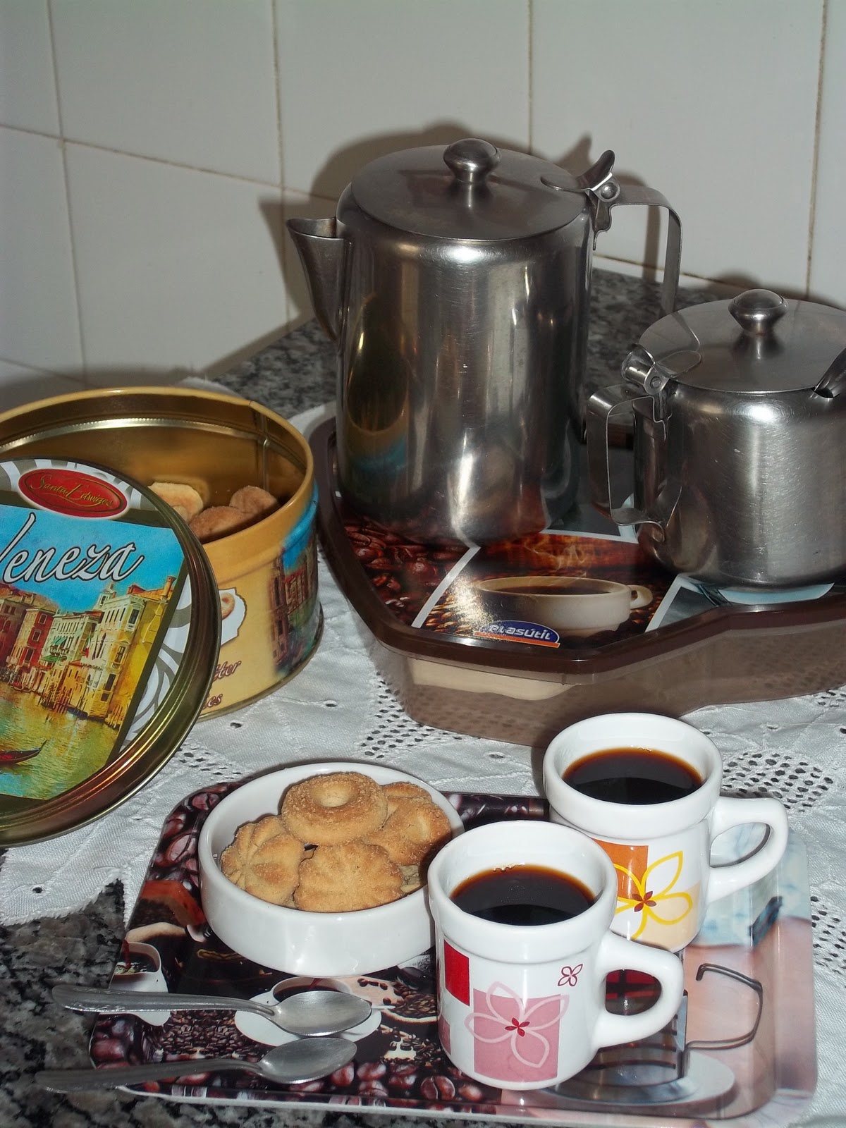 Degustar, Ler & Sonhar: O Cafezinho Nosso de Cada Dia