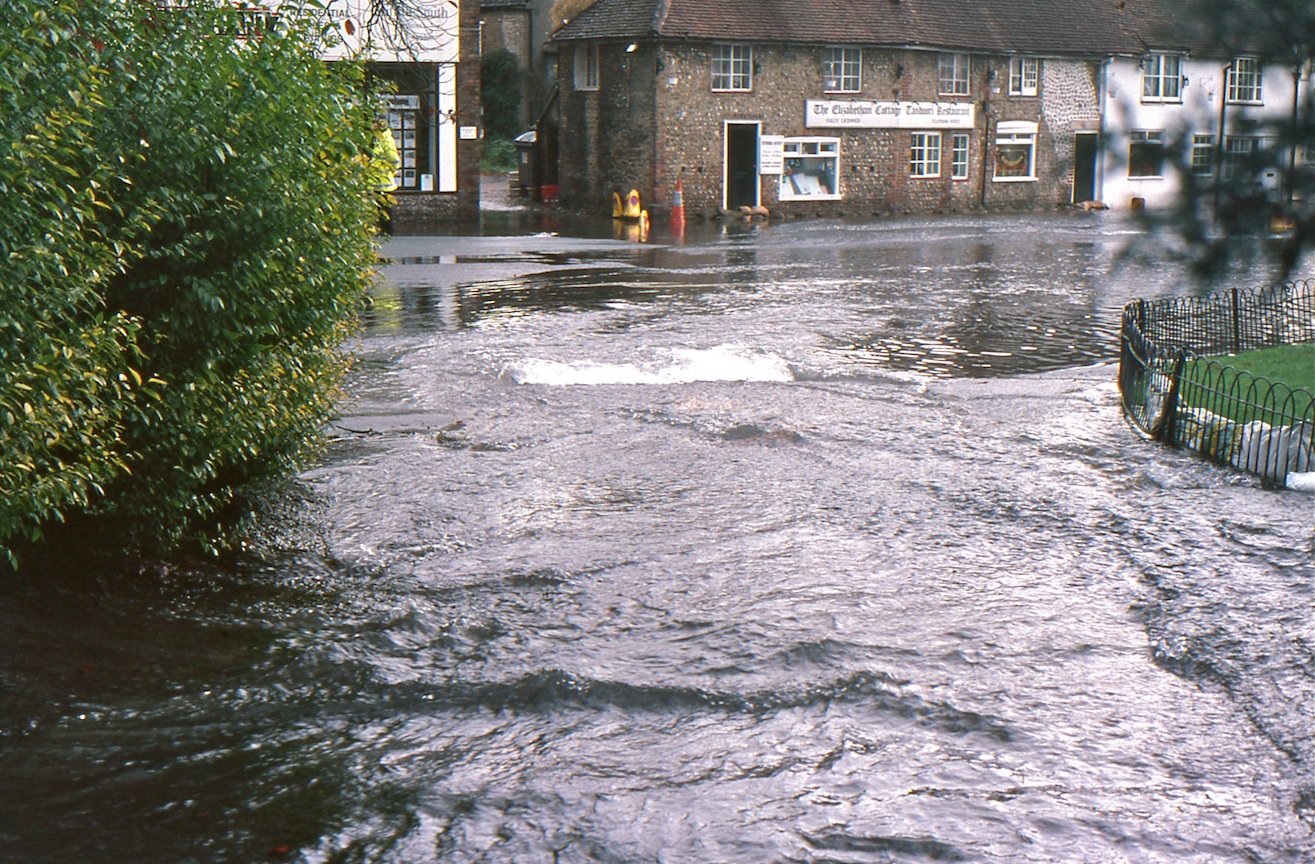 #Brighton Bits: Patcham flood alert.