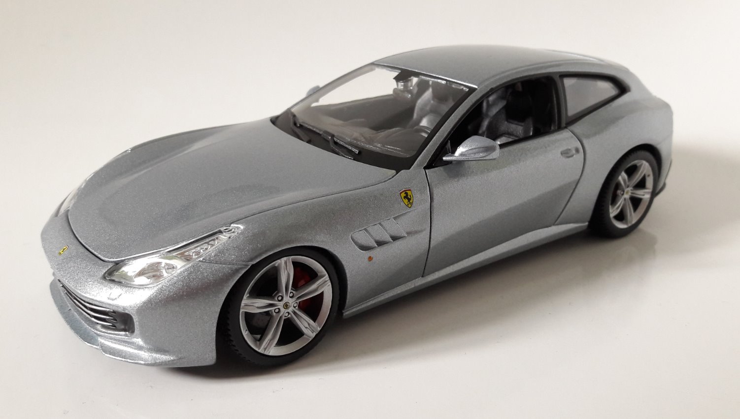 Le Grandi Ferrari Collection - car list from 41 to 50