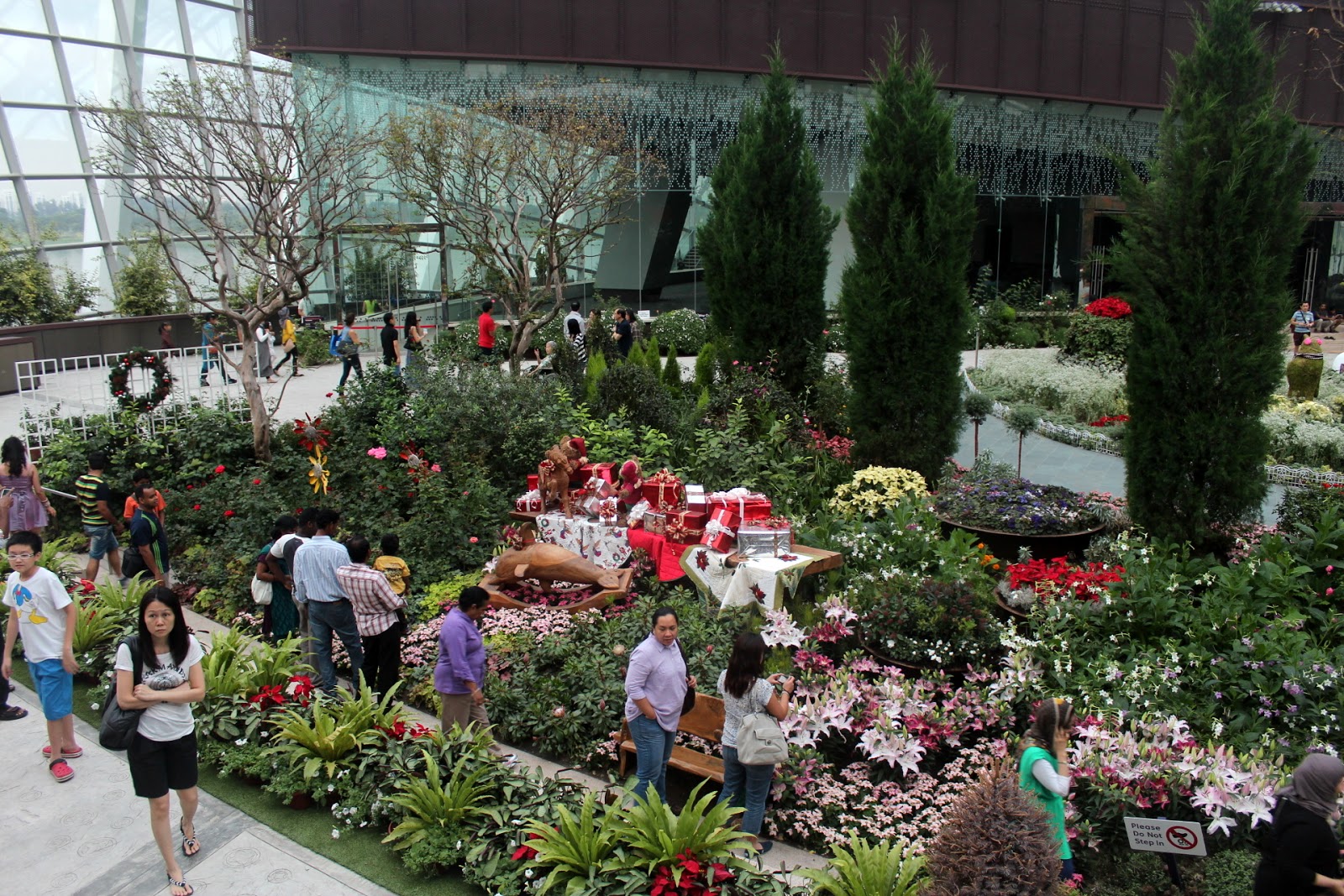 P for Phyllis: Gardens by the Bay @ Singapore