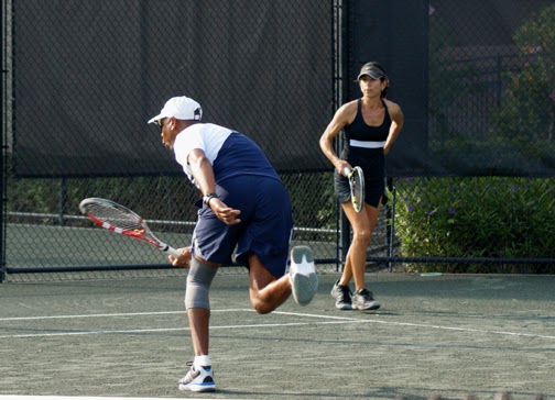 T. A.'s Take on Tennis: THREE OAKS & LANDINGS- CHOCK FULL-O-TENNIS!