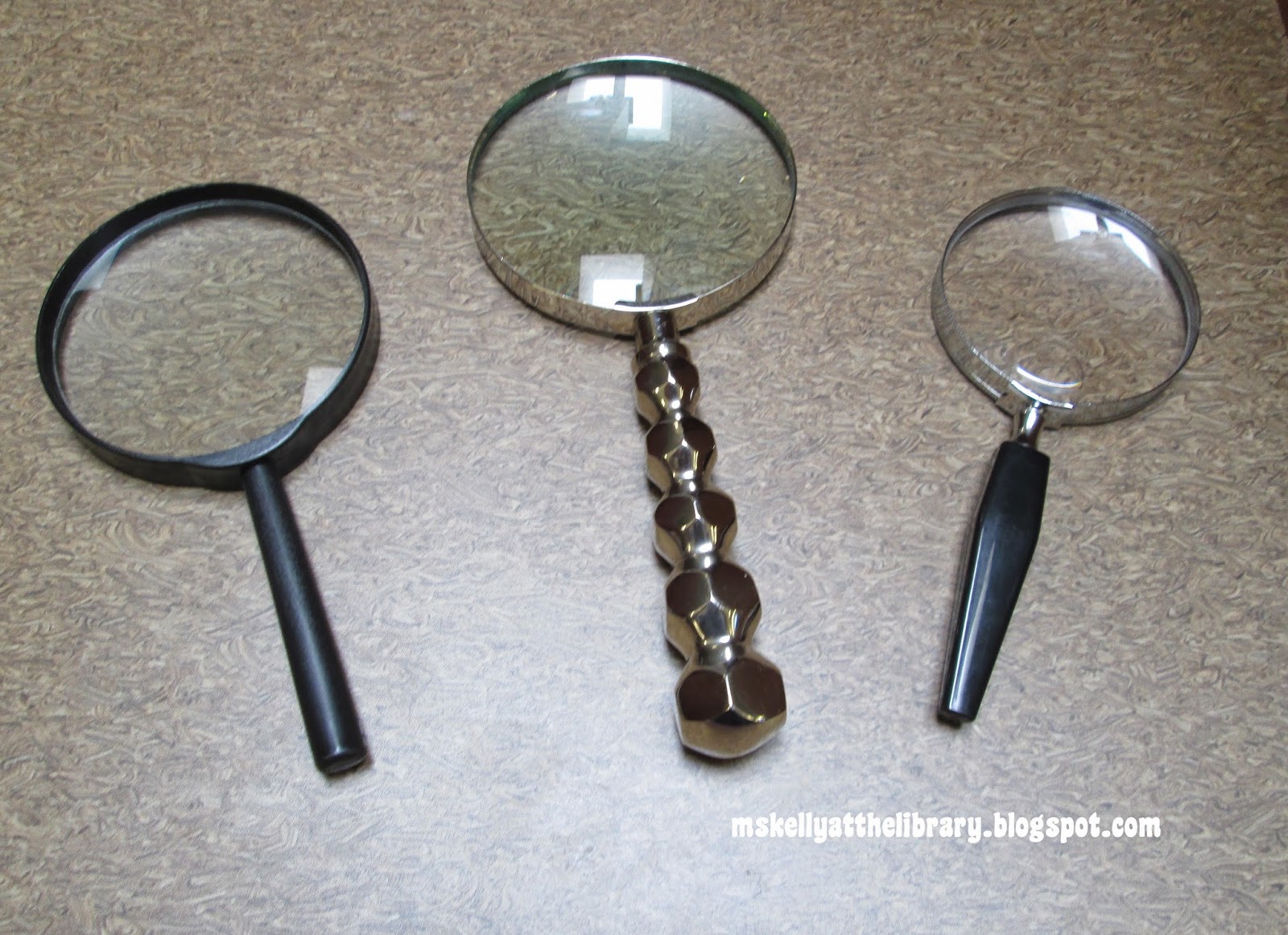Ms. Kelly at the Library: Fizz, Boom, Read!: Magnifying Glass Early ...