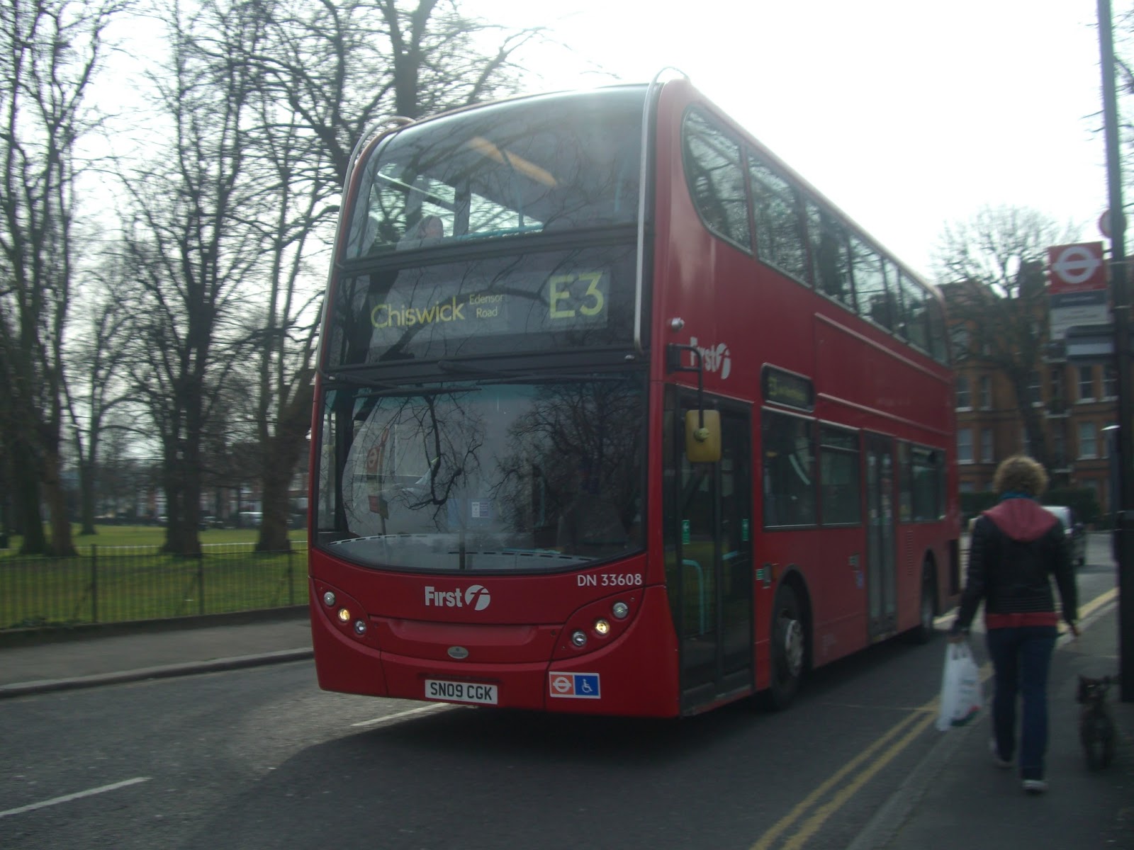 London Connected: Buses No Longer on Diversion: Route E3/ N11