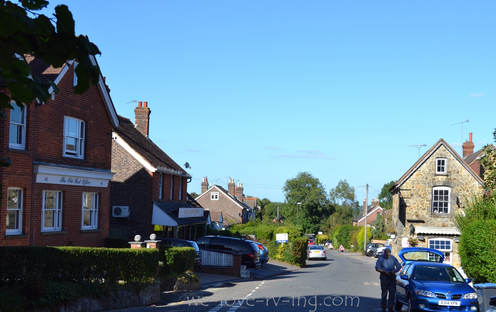 We Love RV'ing: East Grinstead ~ Ashurst Wood ~ England