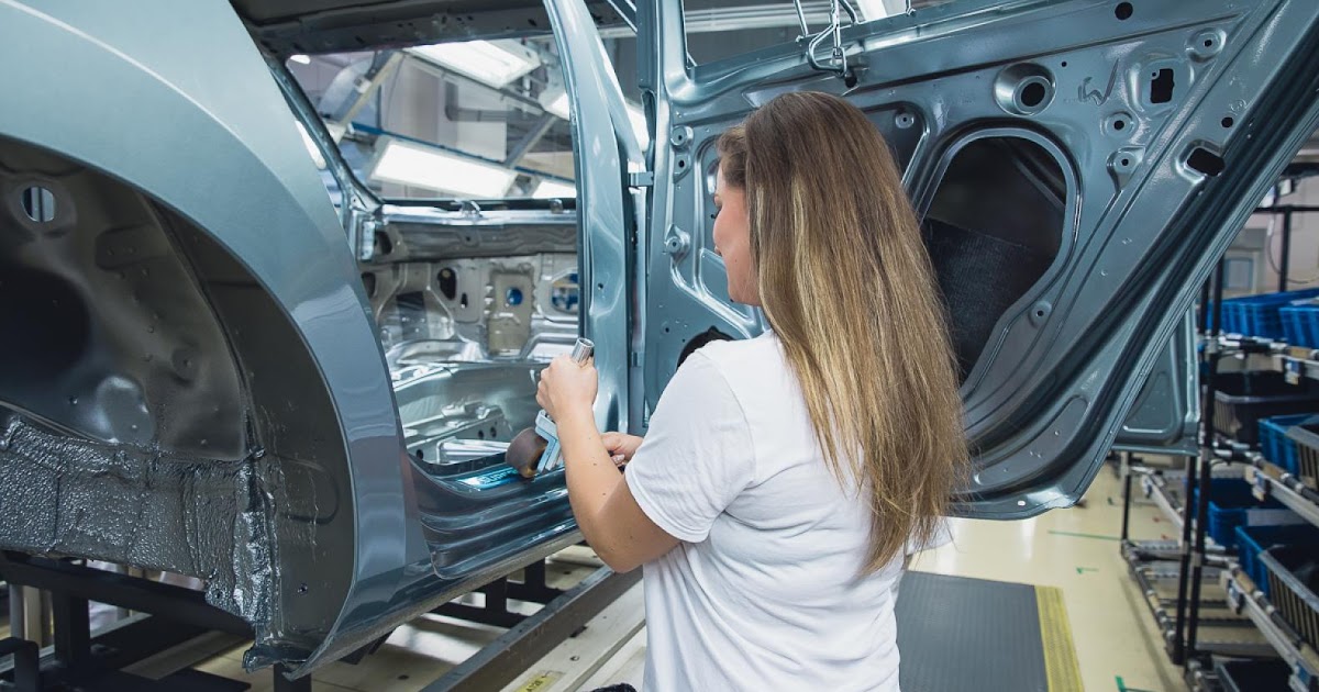 Contoh Surat Lamaran Kerja Showroom Mobil - Delinewstv