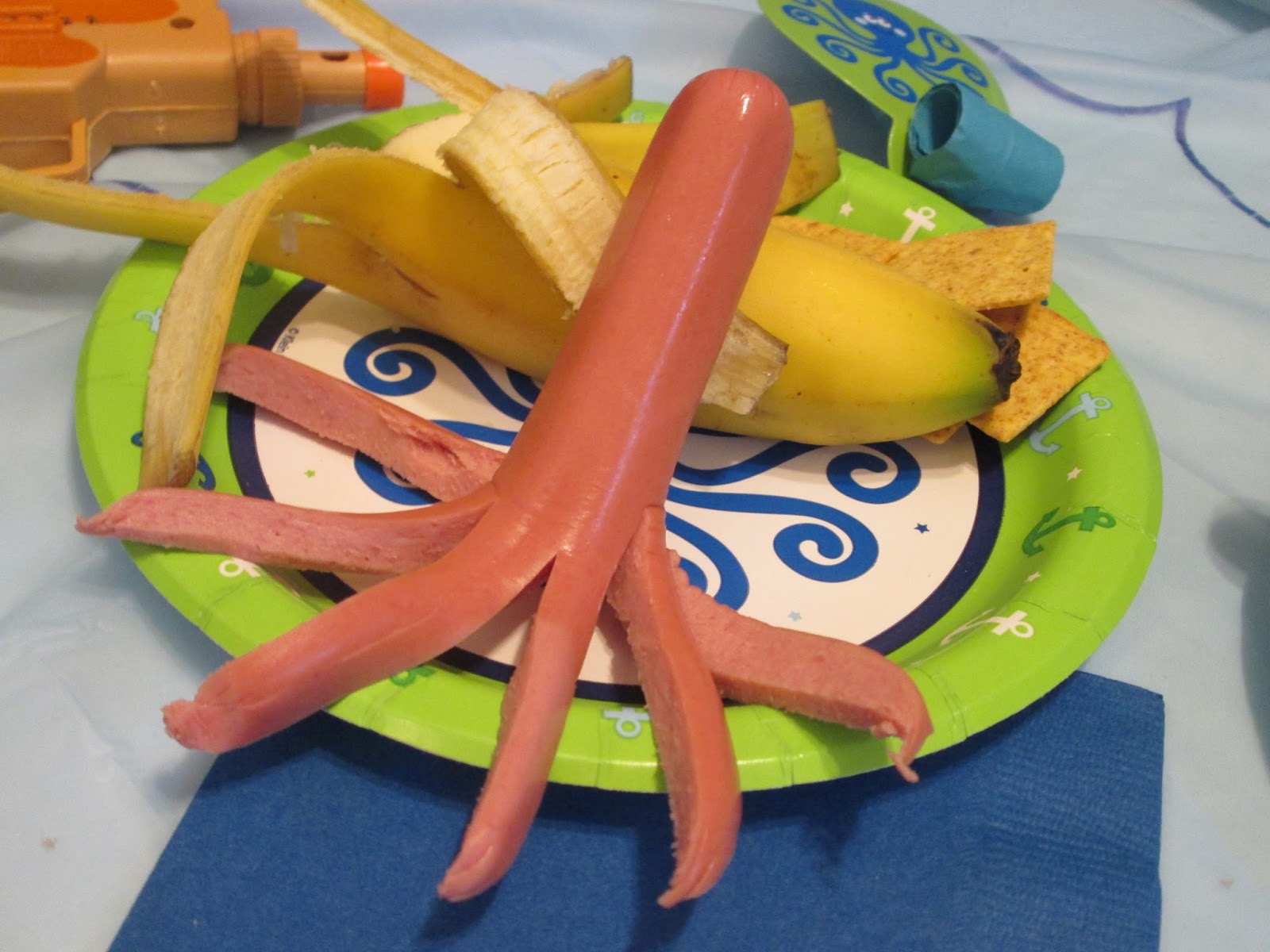 walk in the sunshine: Octopus Theme Party Ideas - Food